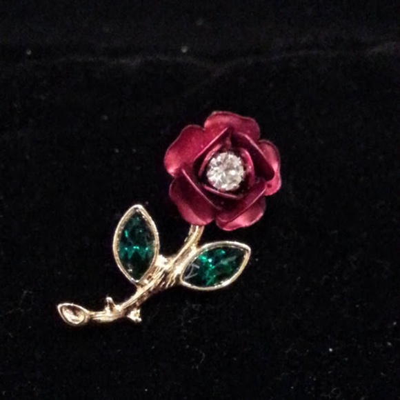 Vintage | Jewelry | Red Rose Cz Green Rhinestone Stem Broochtac Evc ...